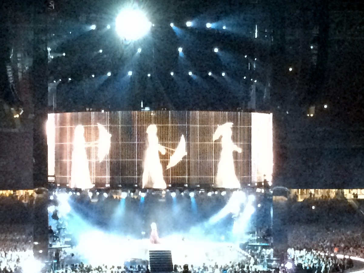 Mar 19, 2017: Adele at Etihad Stadium Melbourne, Victoria, Australia ...