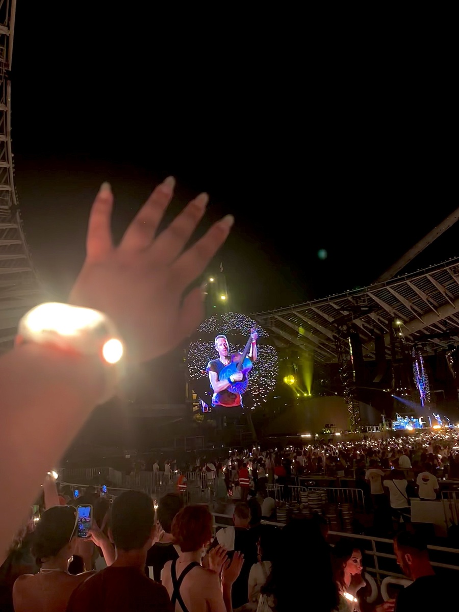 Jun 09, 2024: Coldplay / Maisie Peters / Antonia Kaouri at Olympic ...