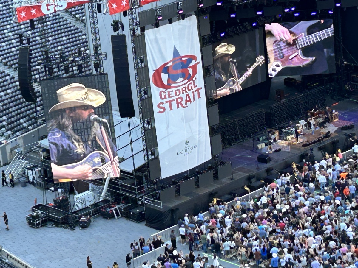 Jun 08, 2024: George Strait / Chris Stapleton / Little Big Town / Mike ...