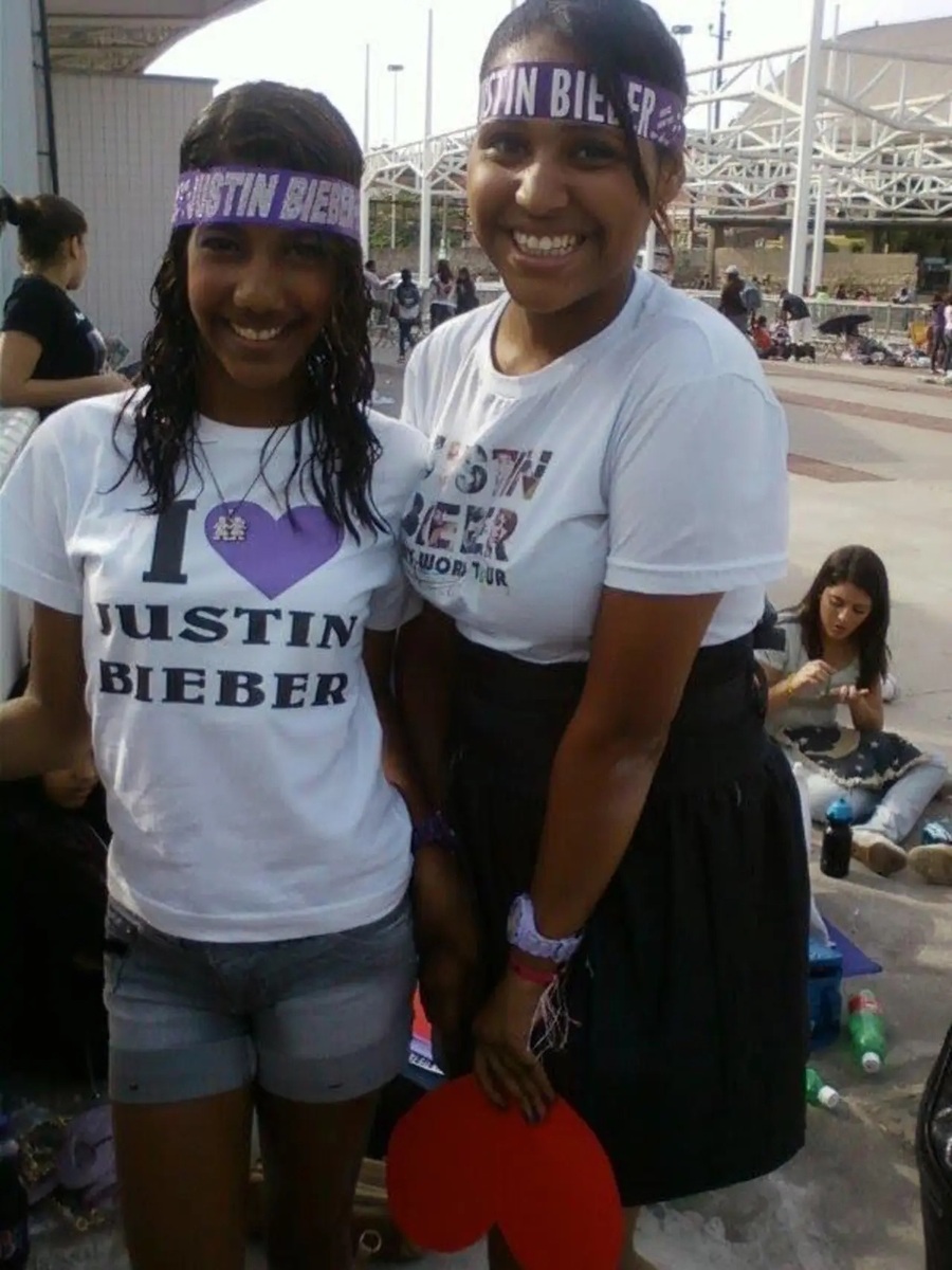 Oct 05, 2011: Justin Bieber / Cobra Starship at Estádio Olímpico Nilton ...