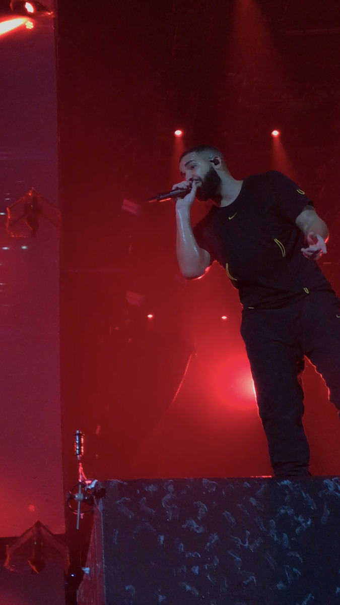 Sep 28, 2019: Rock in Rio 2019 - Drake/ Bebe Rehxa/ Ellie Gouldin/ Alok ...