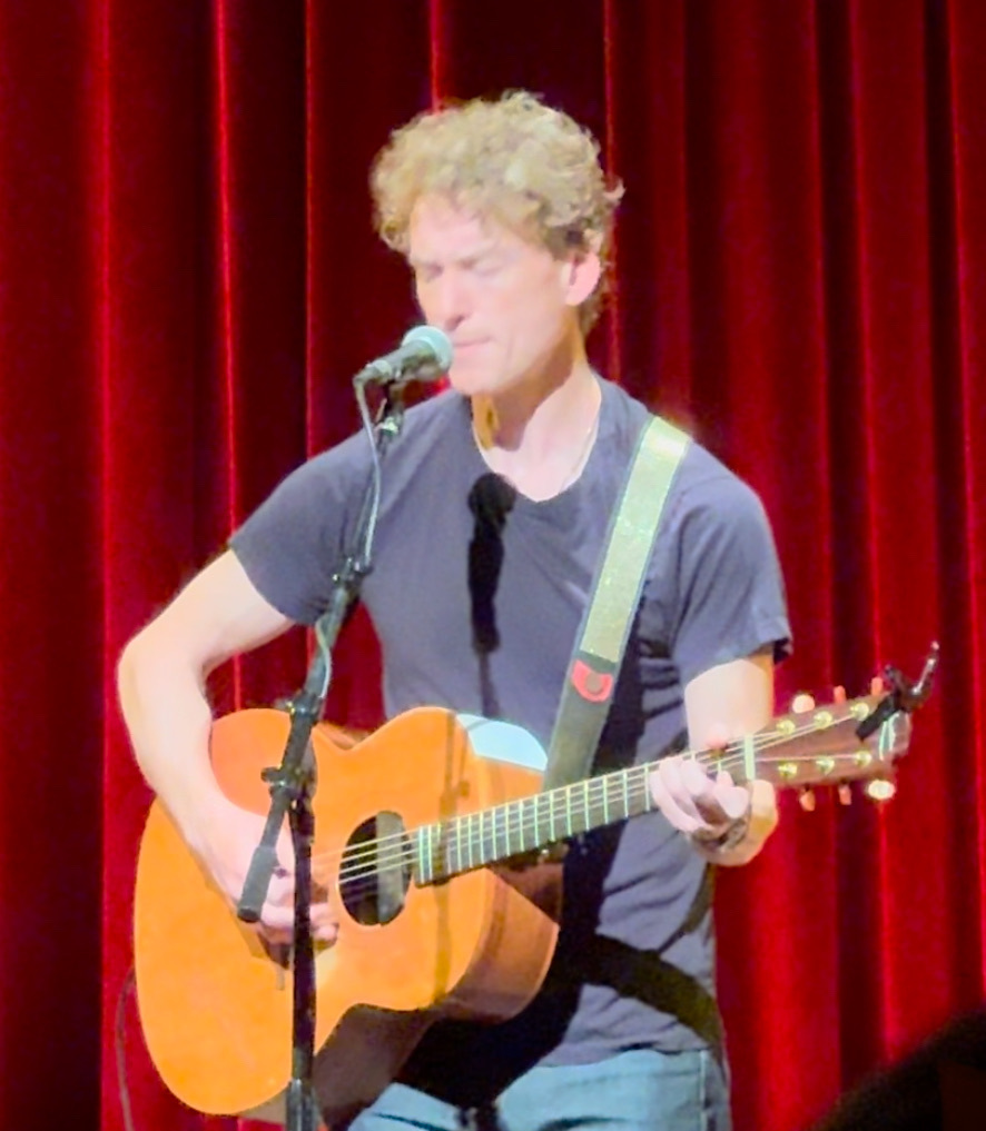 Jun 14, 2024: Teddy Thompson / Joshua Josue at Alberta Rose Theatre ...