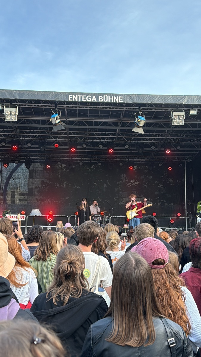 Clara John Concert & Tour History | Concert Archives