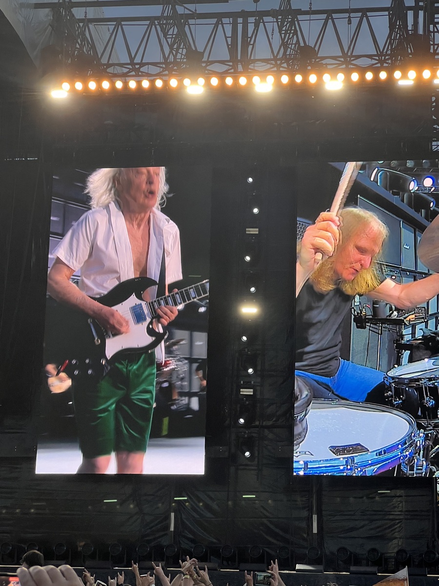 The Pretty Reckless Concert & Tour History (Updated for 2024) | Concert ...