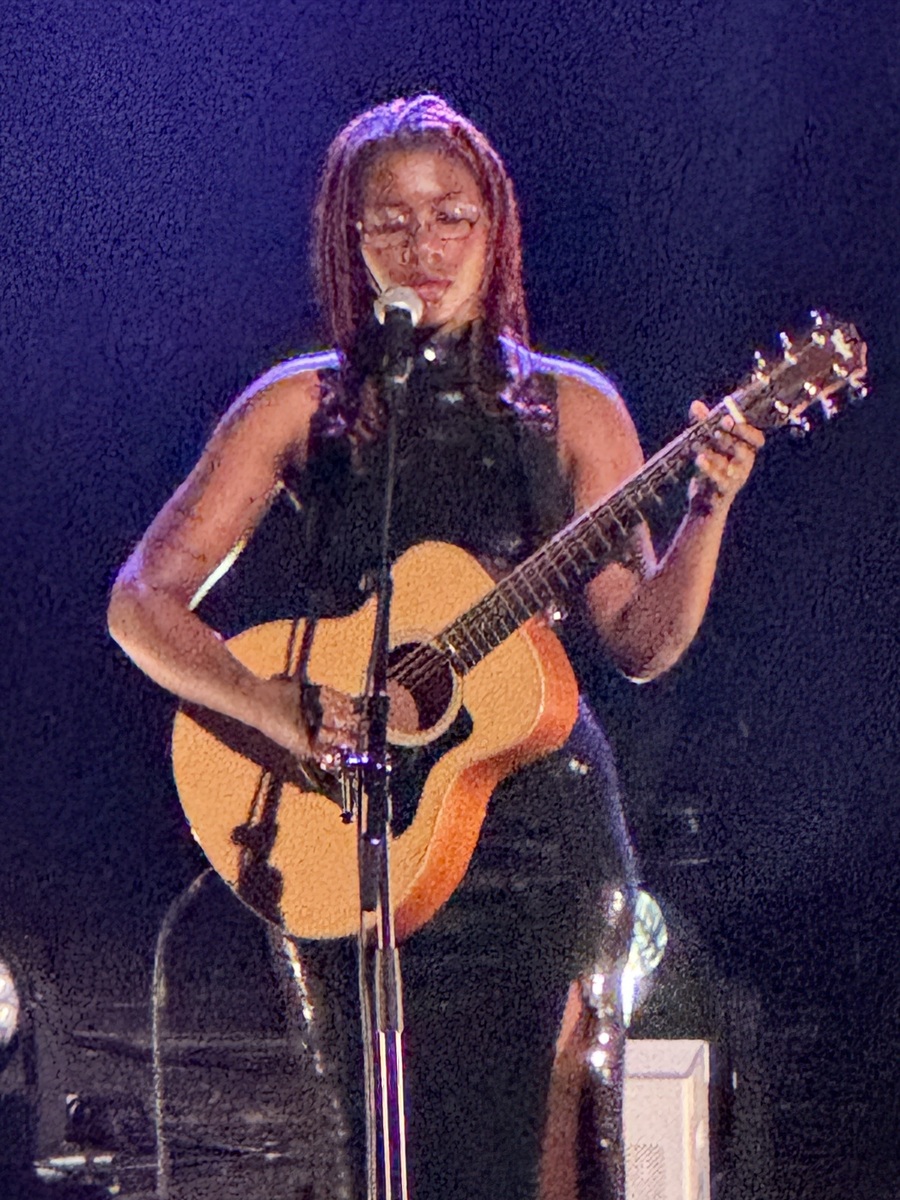 Toni Sanchez Concert & Tour History | Concert Archives