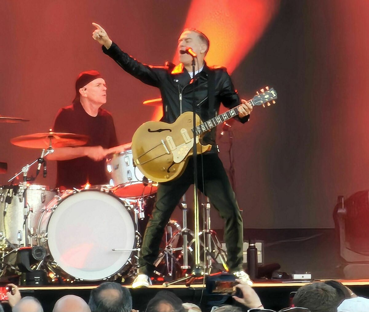 Bryan Adams Concert & Tour History (Updated for 2024) | Concert Archives