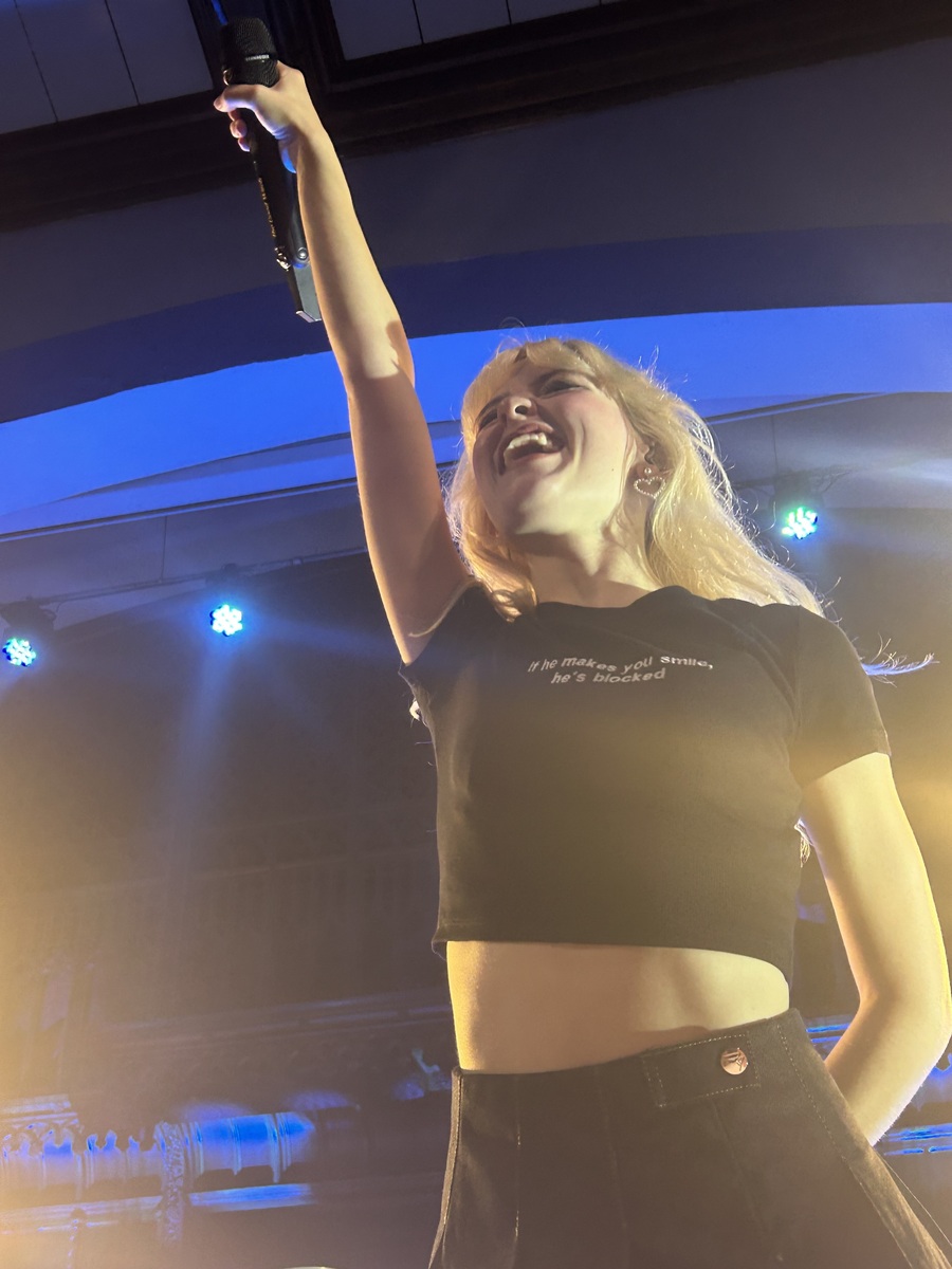 Aug 09, 2023: Maisie Peters / Grace Enger at The Bluestone Columbus ...