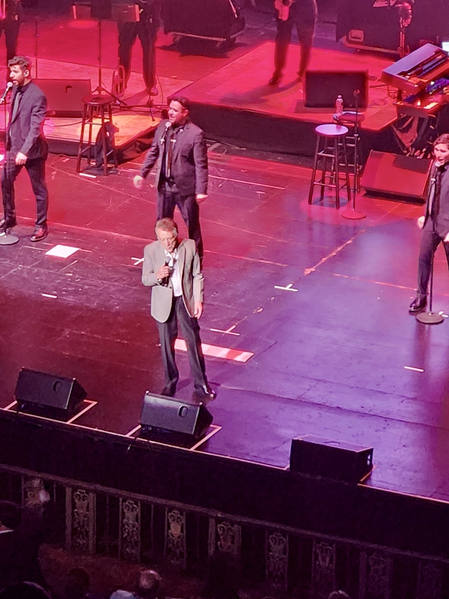 Frankie Valli & The Four Seasons Concert & Tour History (Updated for ...