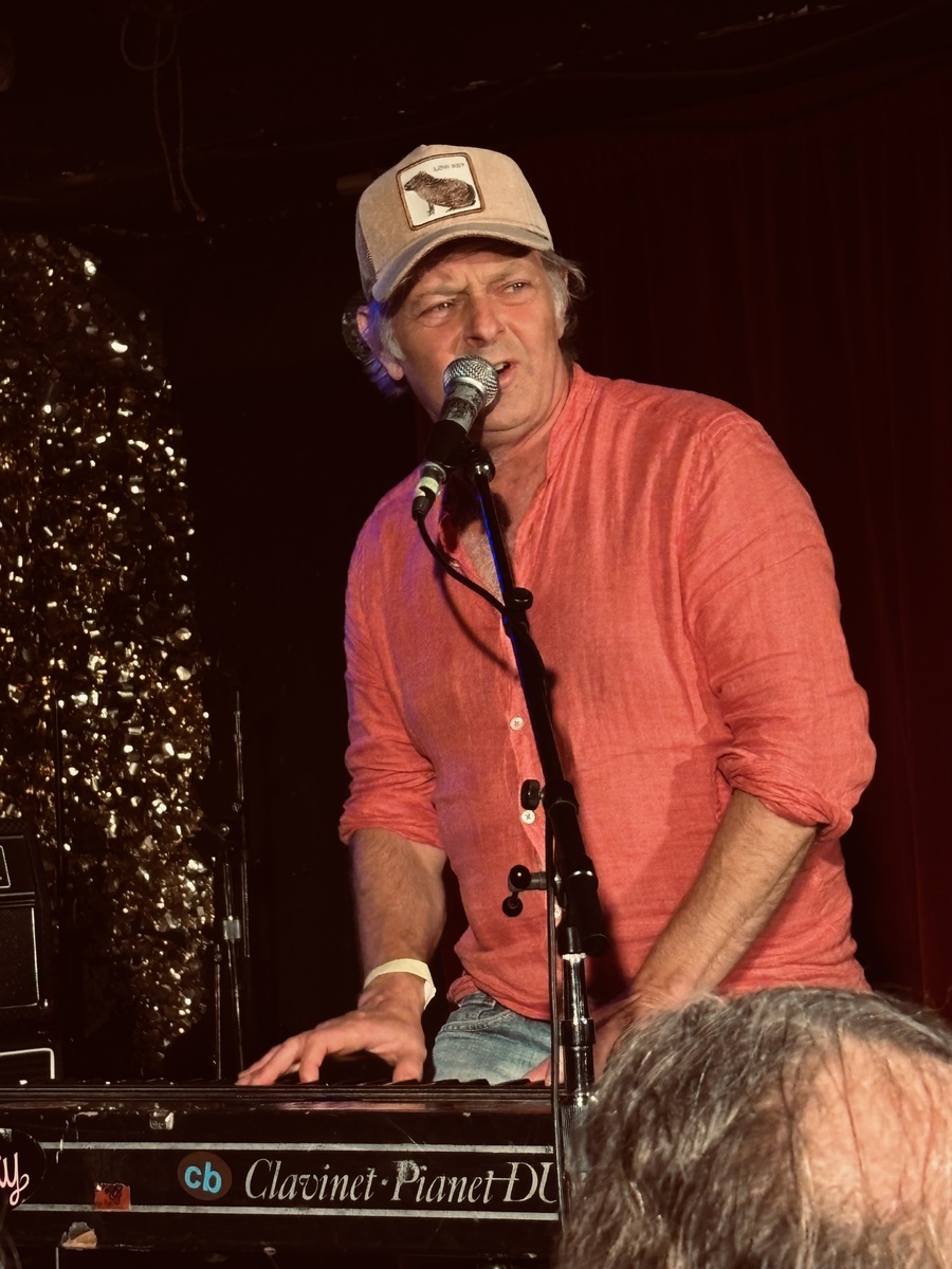 Tom and Thompson Wilson Concert & Tour History | Concert Archives