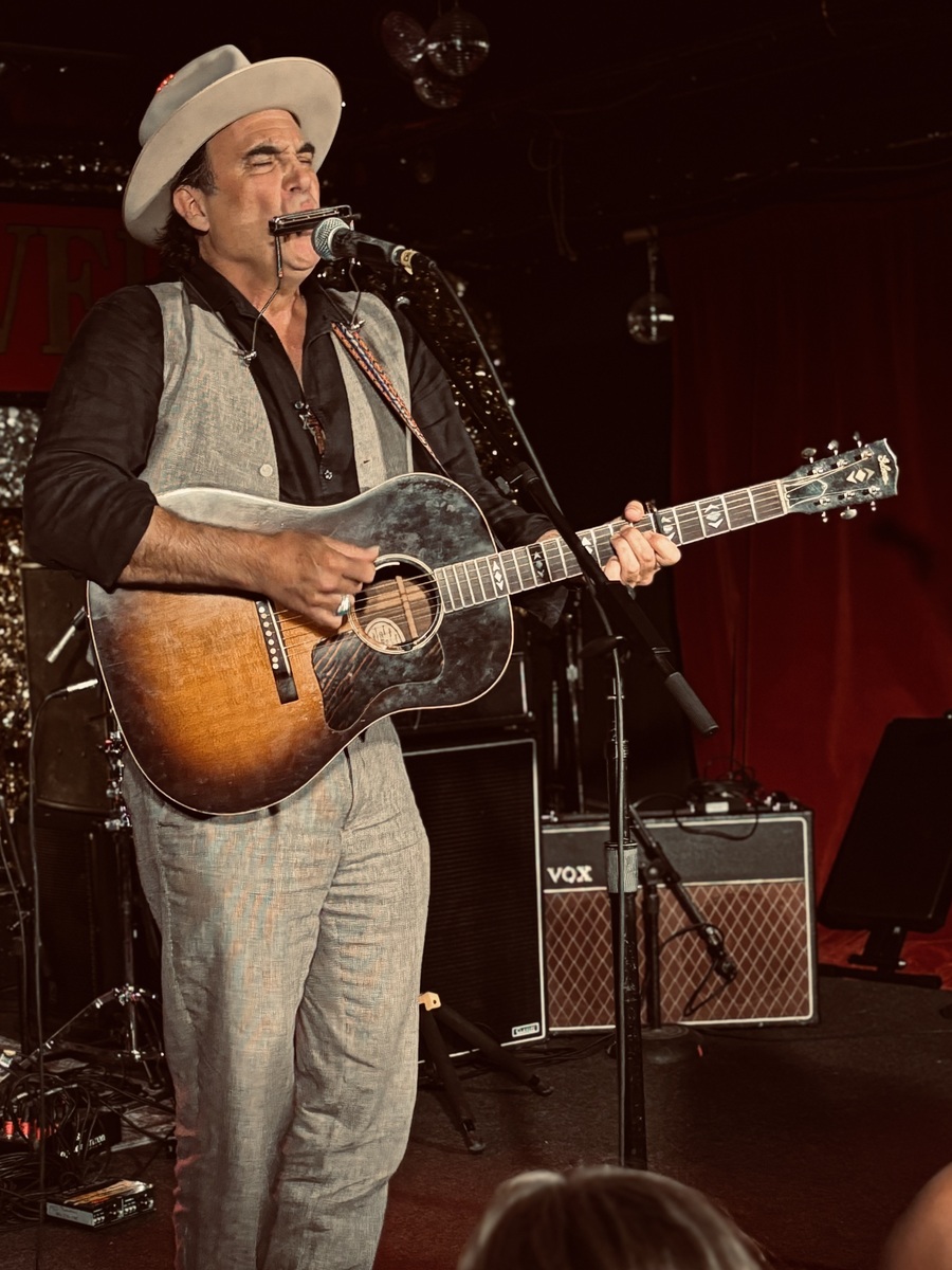 Tom and Thompson Wilson Concert & Tour History | Concert Archives