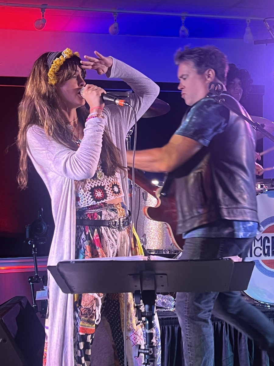 Anna Daley Young Concert & Tour History | Concert Archives