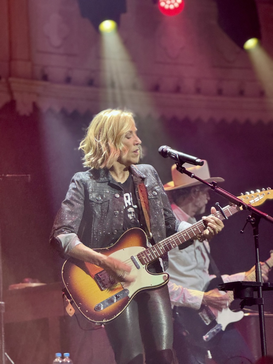 Sheryl Crow Concert & Tour History (Updated for 2024) | Concert Archives