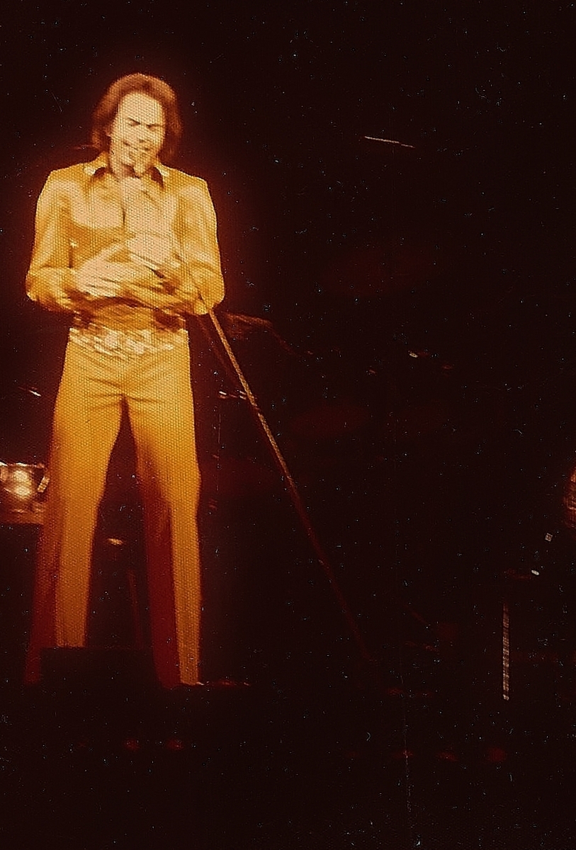 Neil Diamond Concert & Tour History (Updated for 2024) | Concert Archives