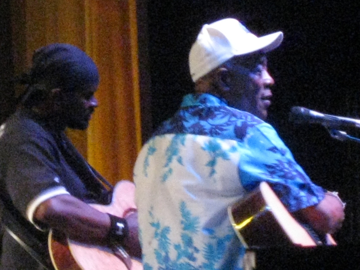 Buddy Guy Concert & Tour History | Concert Archives