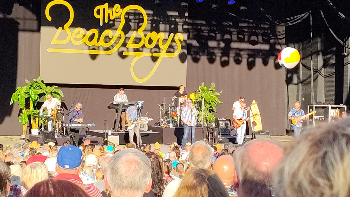 The Beach Boys Concert & Tour History (Updated for 2024) | Concert Archives