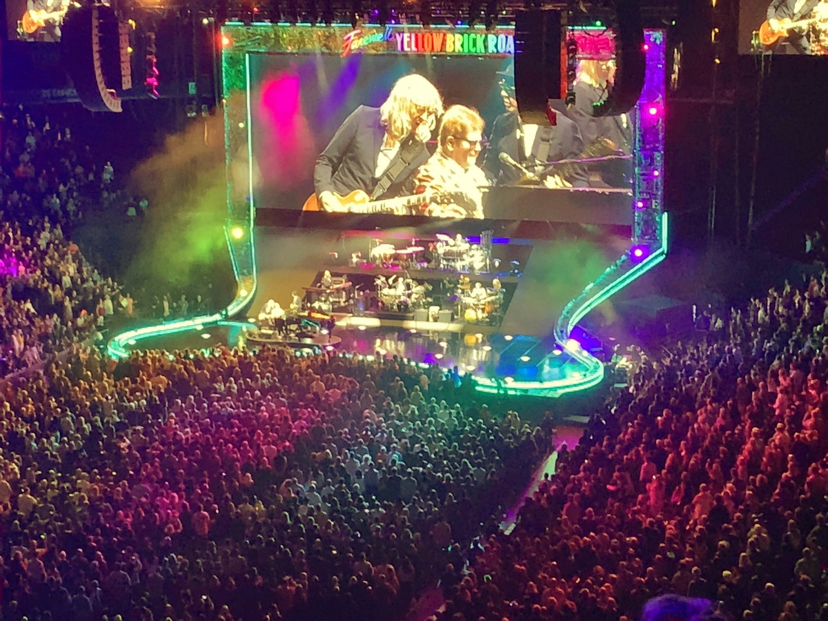 Elton John Concert & Tour History (Updated for 2024) | Concert Archives