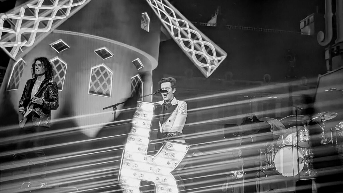 Jul 07, 2024: The Killers / Travis at The O2 London, England, United ...