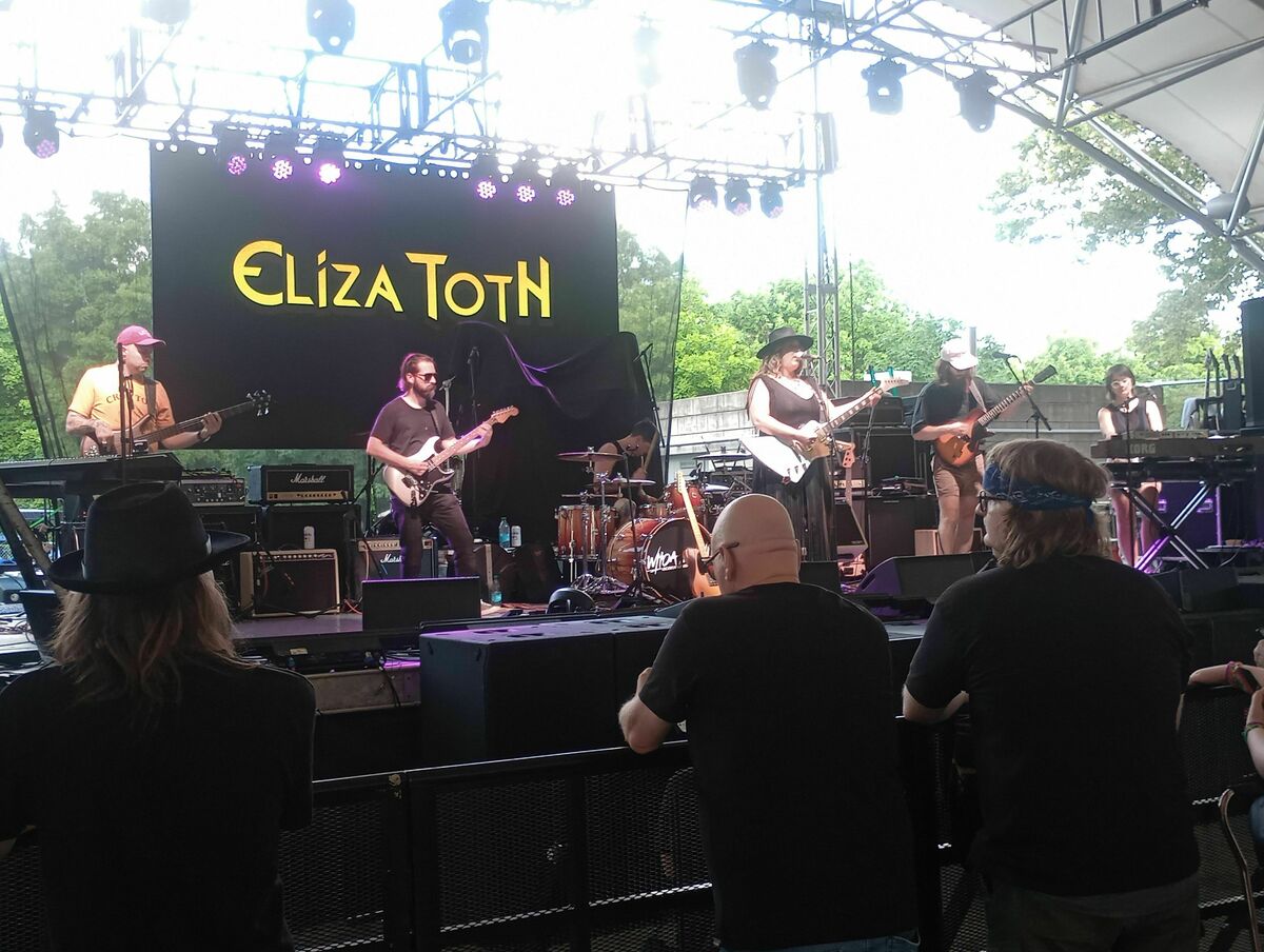 Lita Ford Concert & Tour History (Updated for 2024 - 2025) | Concert ...