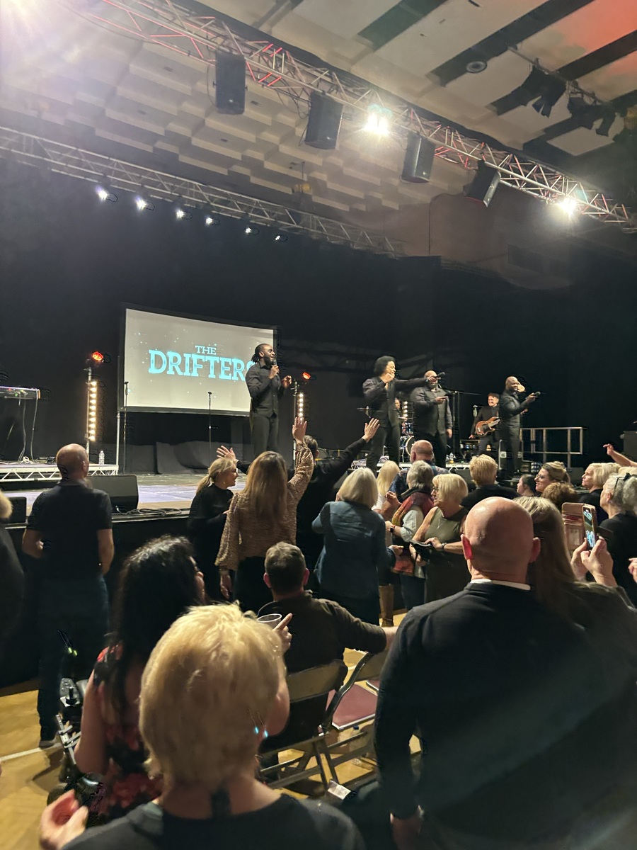 the drifters Concert & Tour History (Updated for 2025) | Concert Archives