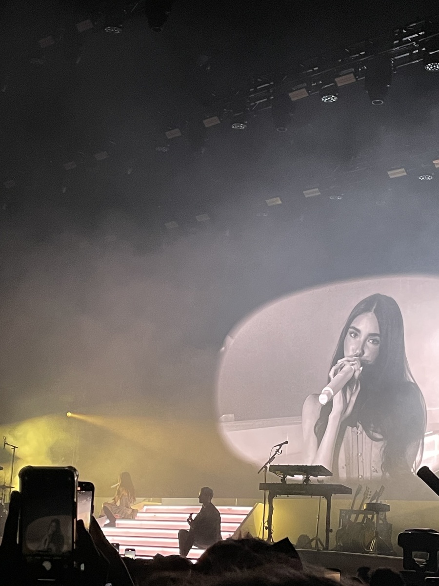 Madison Beer Concert & Tour History (Updated for 2024) | Concert Archives