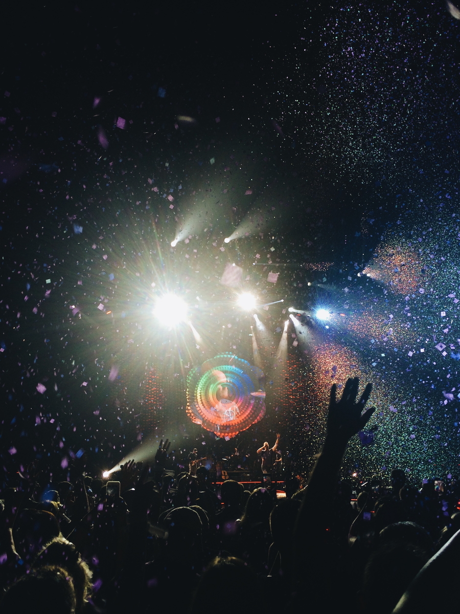 Coldplay's 2016 Concert & Tour History | Concert Archives