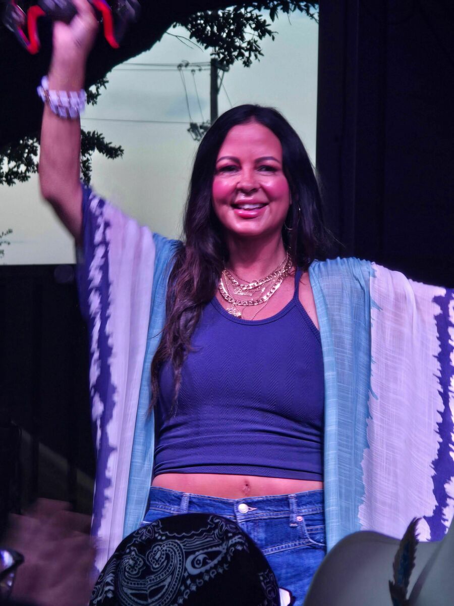 Sara Evans Concert & Tour History (Updated for 2024) | Concert Archives