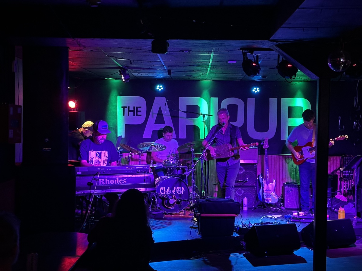 The DUX Concert & Tour History | Concert Archives