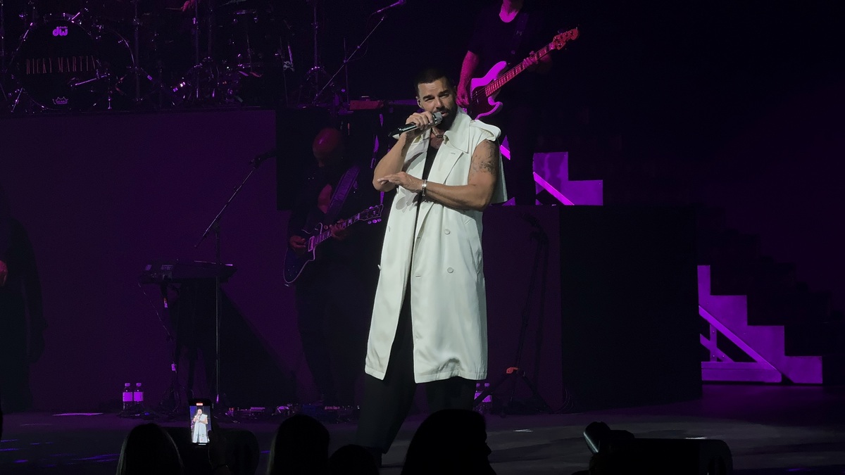 Ricky Martin Concert & Tour History (Updated for 2025) | Concert Archives