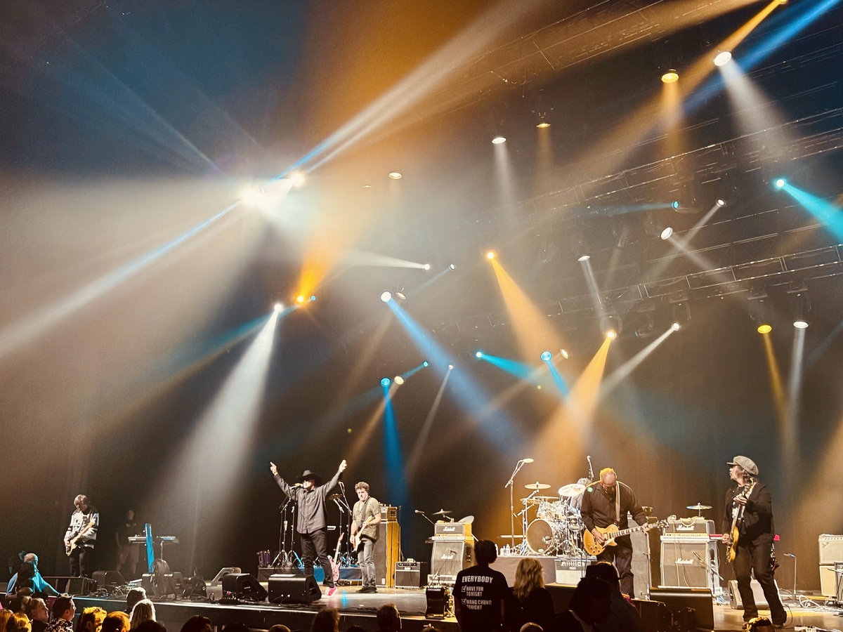 The English Beat Concert & Tour History (Updated for 2024) | Concert ...