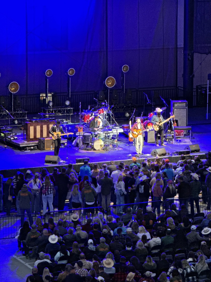 Midland Concert & Tour History (Updated for 2024 - 2025) | Concert Archives