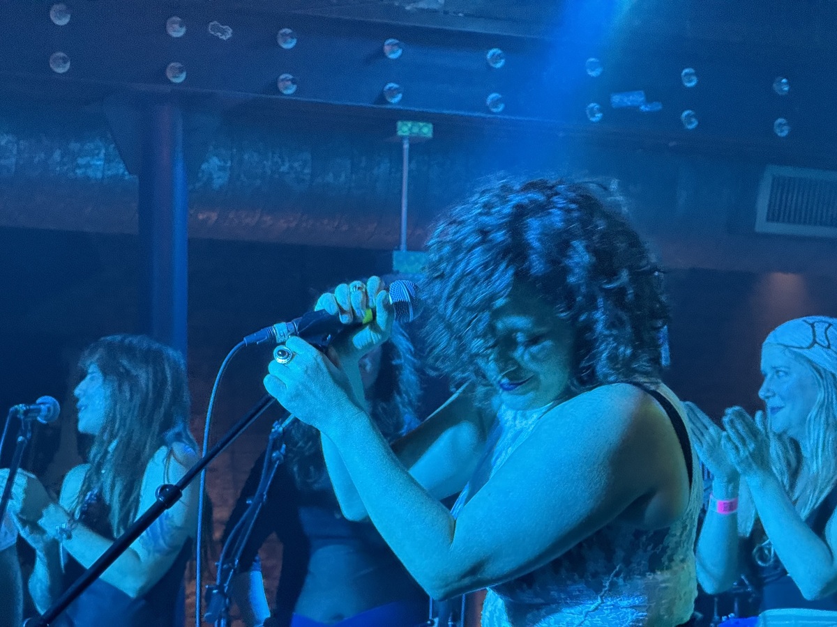 Anna Moss Concert & Tour History (Updated for 2025) | Concert Archives