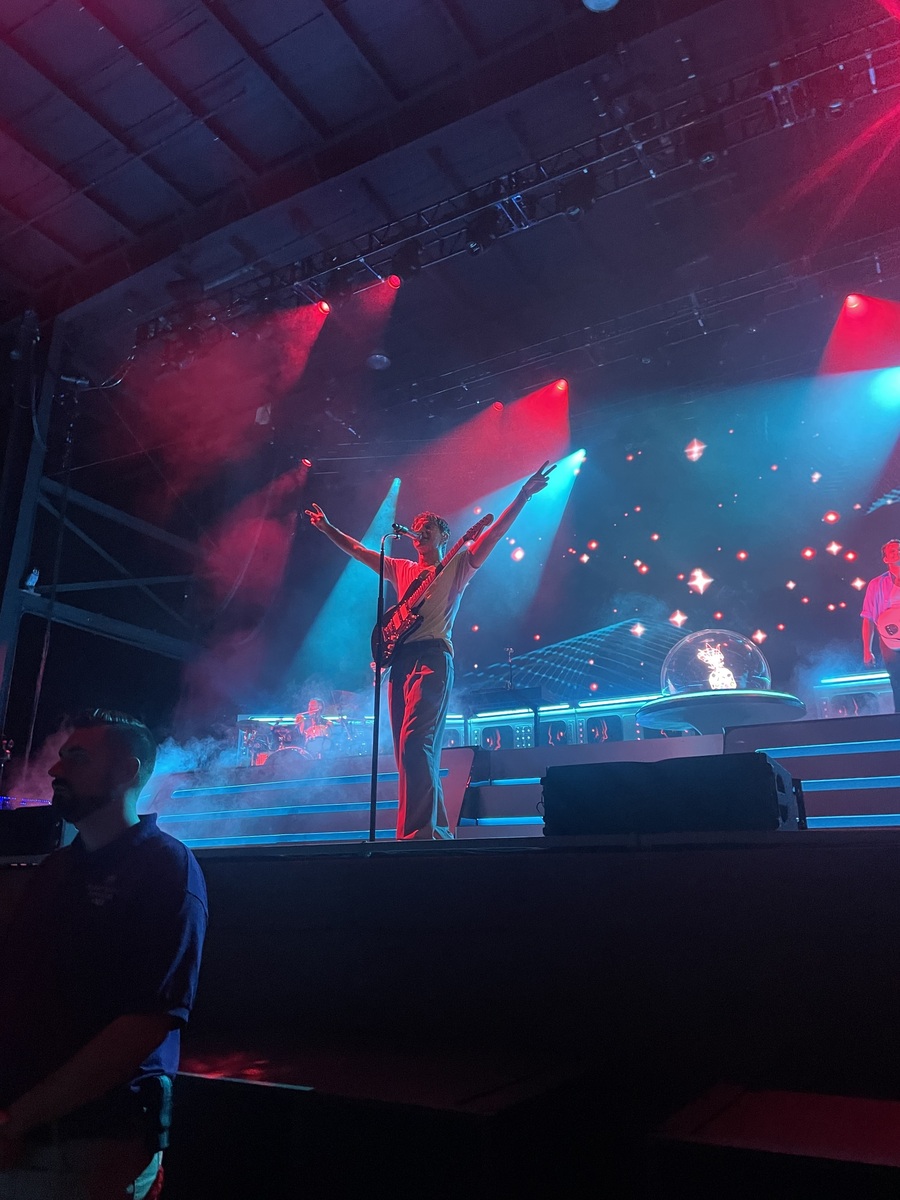 Aug 31, 2024: Glass Animals / Eyedress / Blondshell at Azura ...