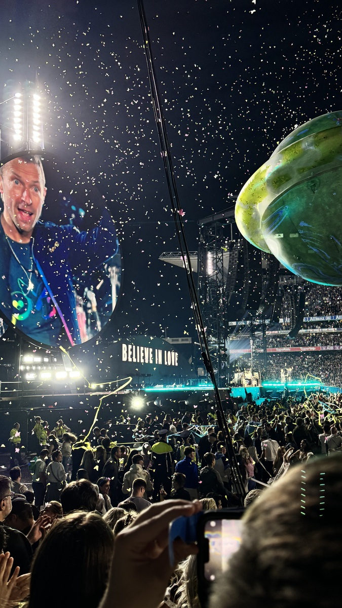 Aug 29, 2024: Coldplay / Aby Coulibaly / Maggie Rogers at Croke Park ...