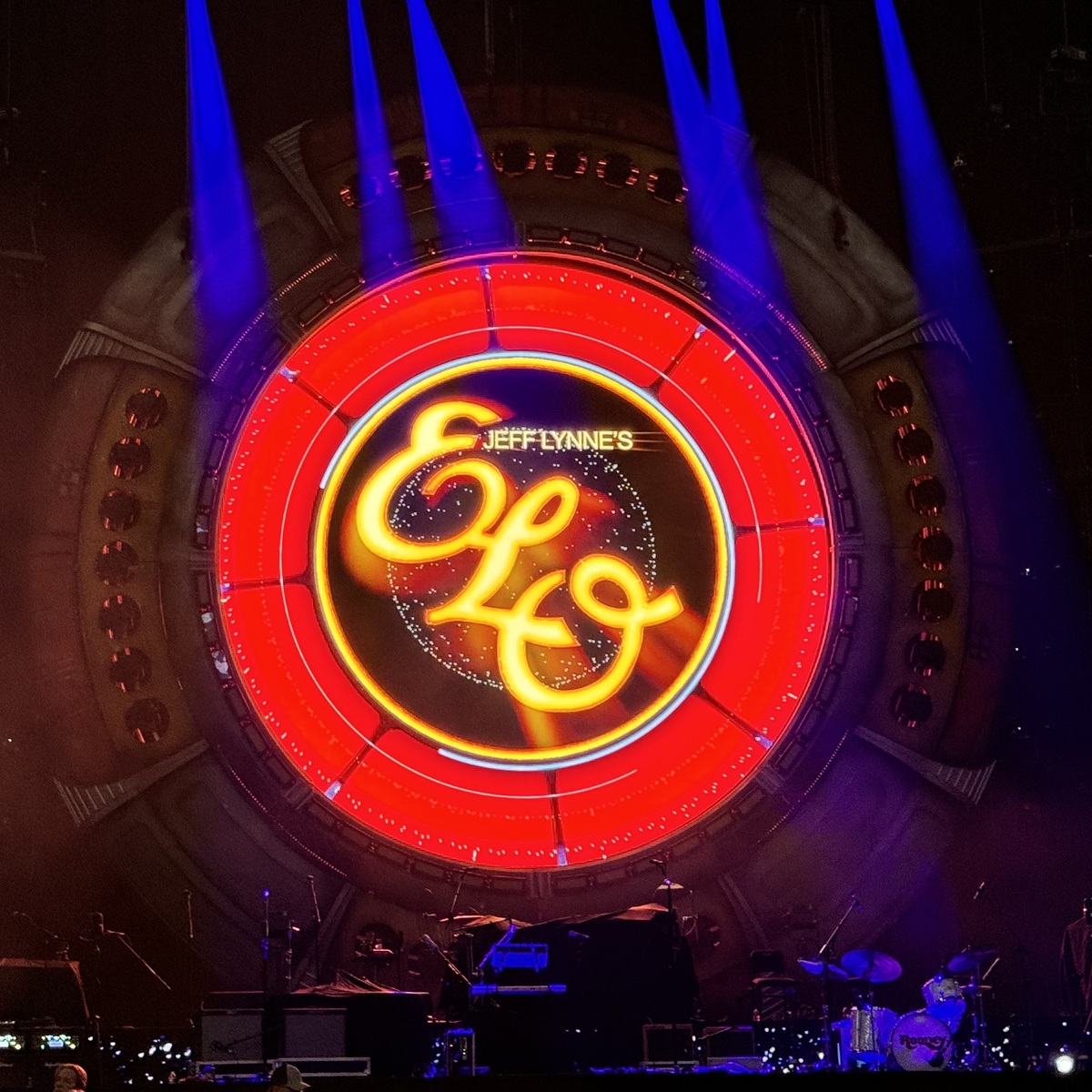 Jeff Lynne's ELO Concert & Tour History (Updated for 2024) | Concert ...