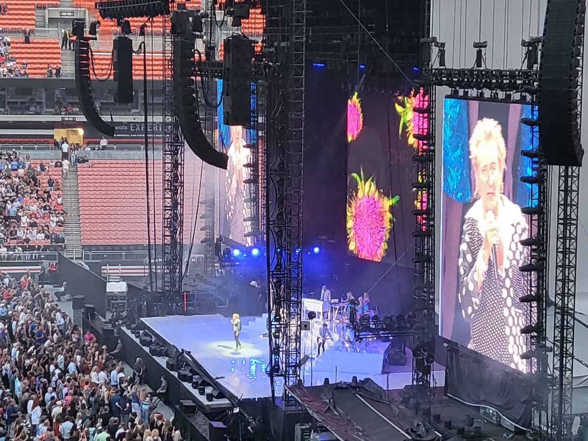 Rod Stewart Concert & Tour History | Concert Archives