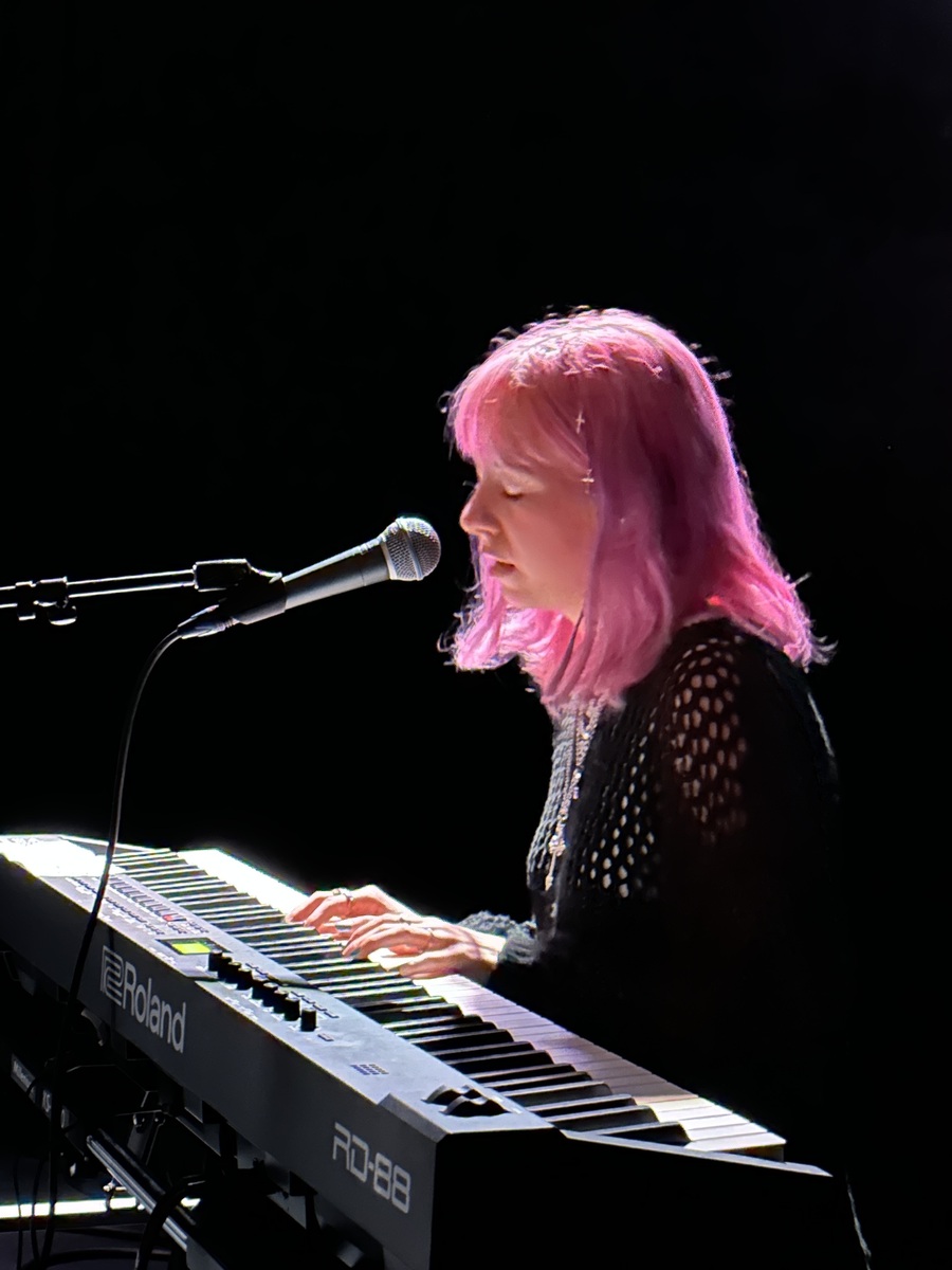 Julia Alexa Concert & Tour History (Updated for 2025) | Concert Archives