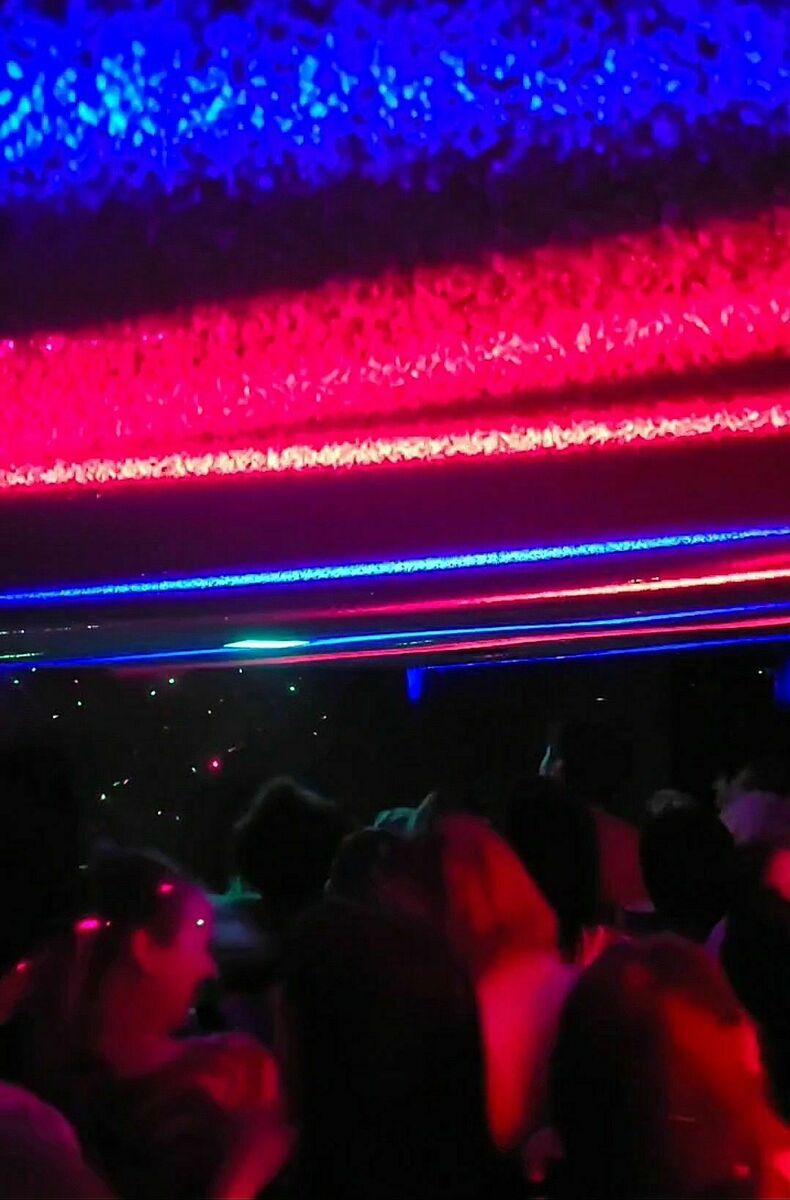 Mixed Emotions Concert & Tour History | Concert Archives