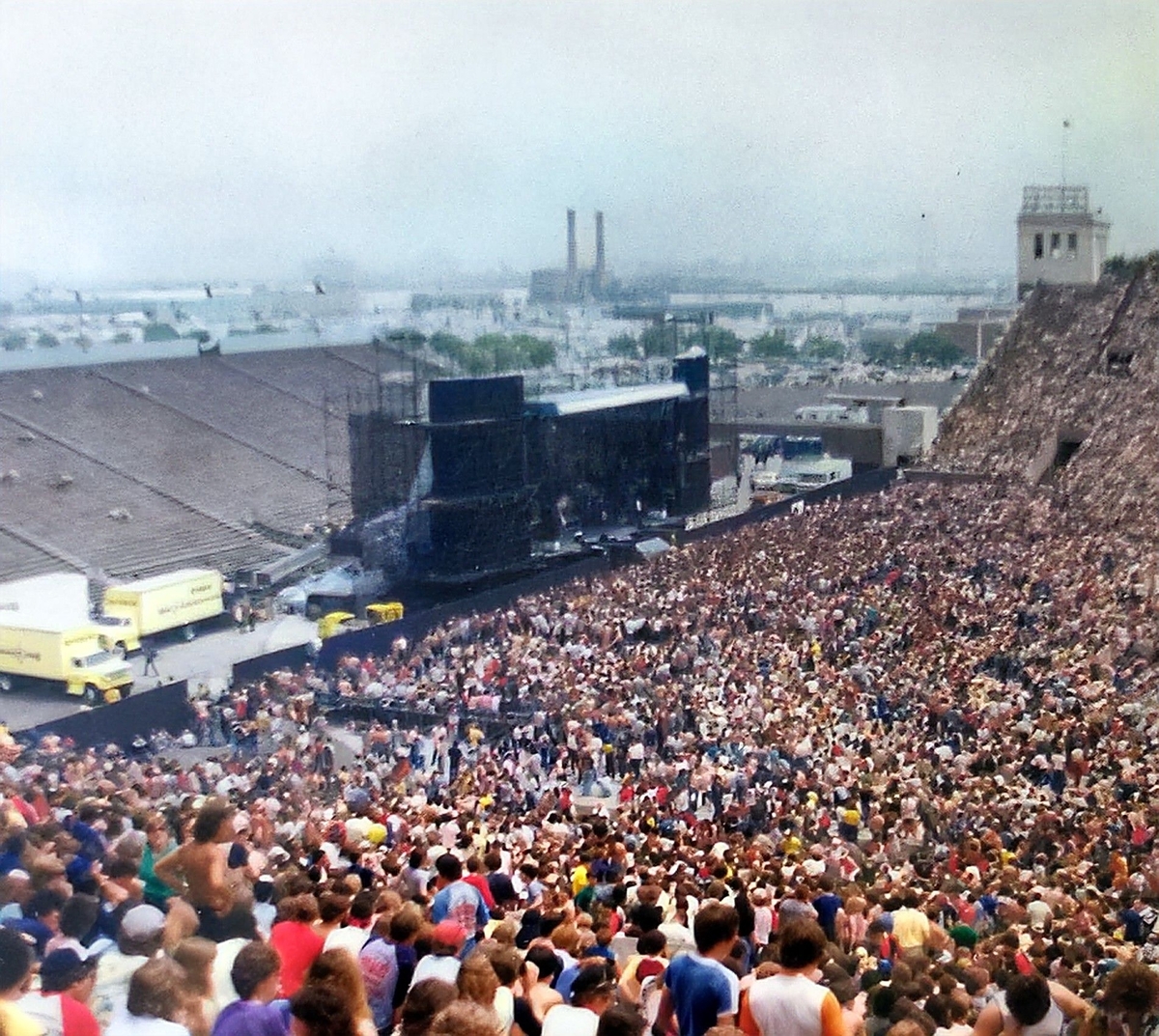 Concert History of John F. Kennedy Stadium Philadelphia, Pennsylvania ...