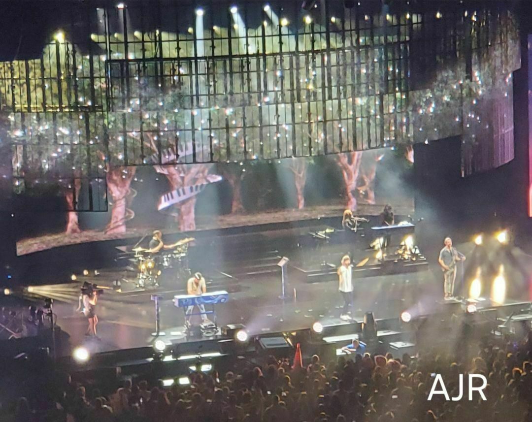 AJR Concert & Tour History (Updated for 2024) | Concert Archives