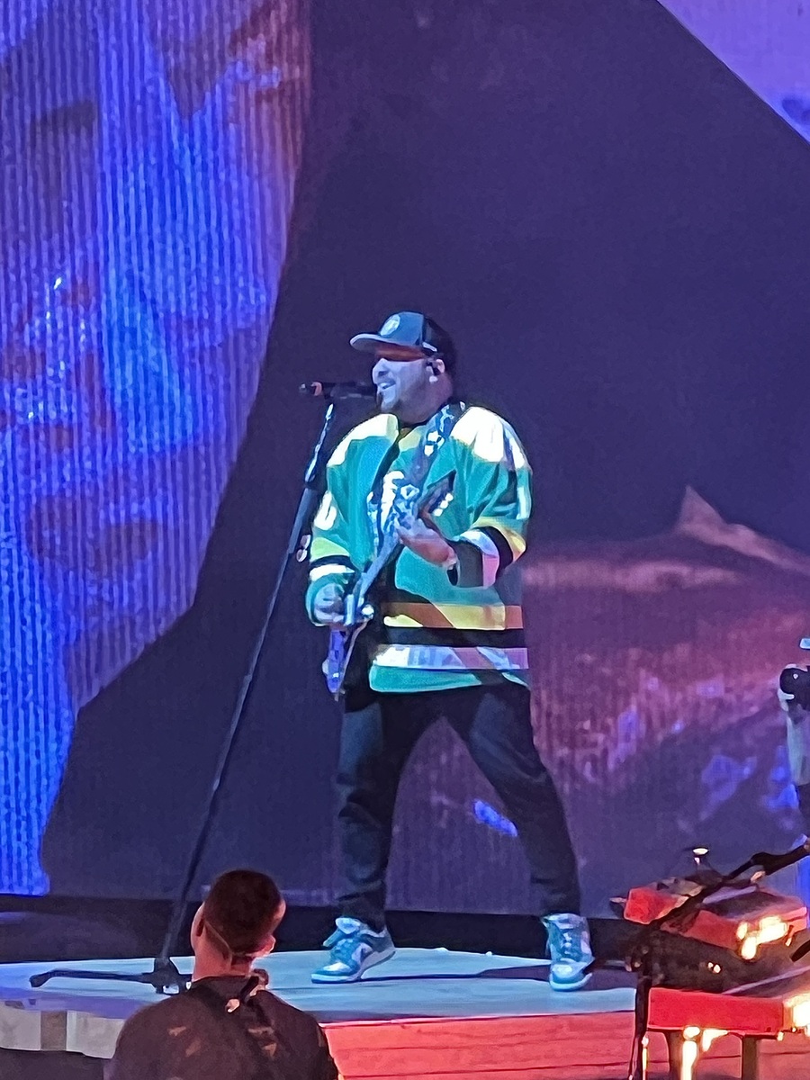 Jordan Davis Concert & Tour History (Updated for 2024 - 2025) | Concert ...