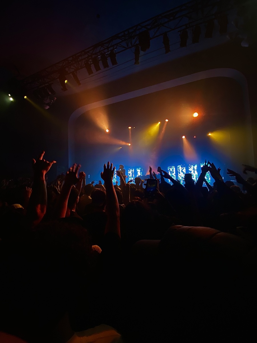 DC The Don Concert & Tour History (Updated for 2025) | Concert Archives