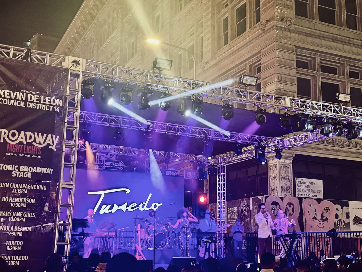 Bo Henderson Concert & Tour History | Concert Archives