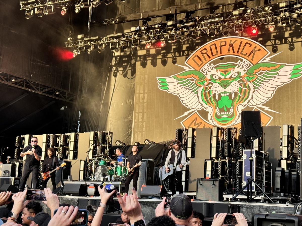 Moonshine Bandits Concert & Tour History (Updated for 2025 - 2026 ...