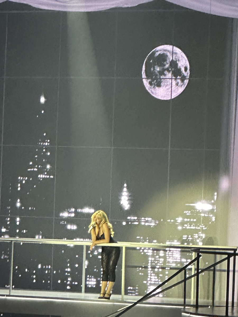 Oct 19, 2024: Sabrina Carpenter / Griff at Lenovo Center Raleigh, North ...