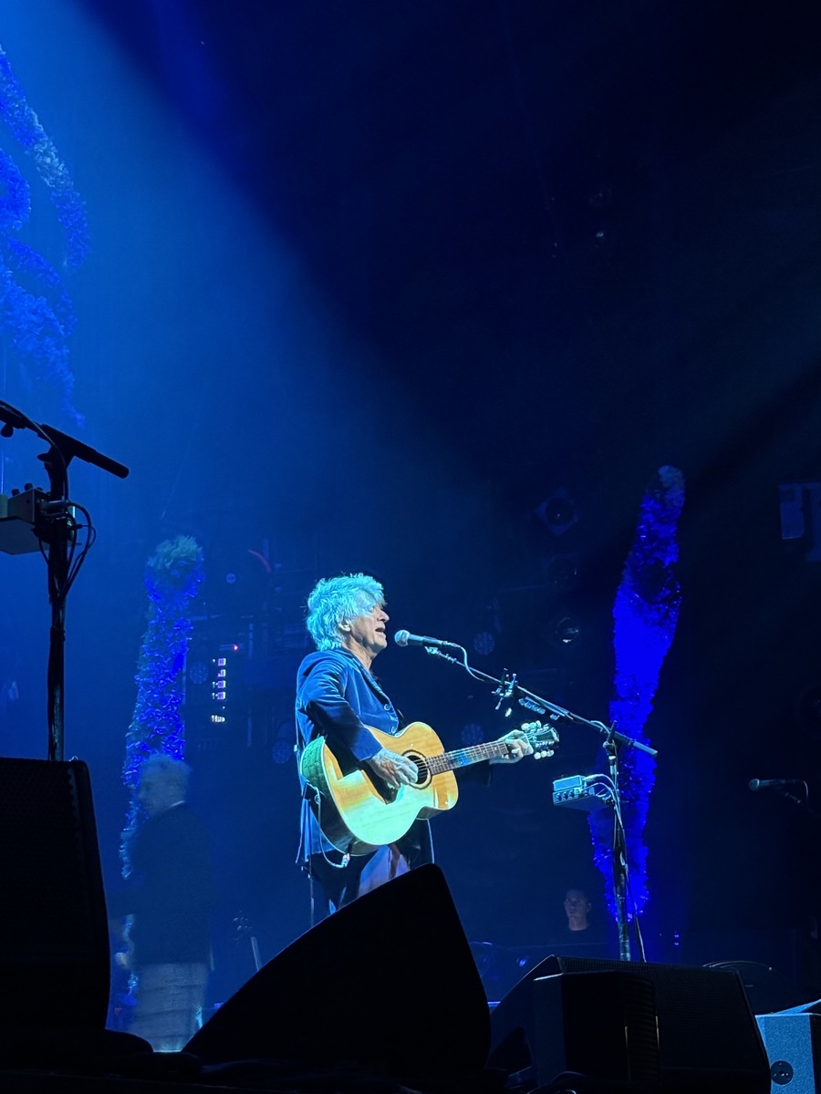 Crowded House Concert & Tour History (Updated for 2024) | Concert Archives