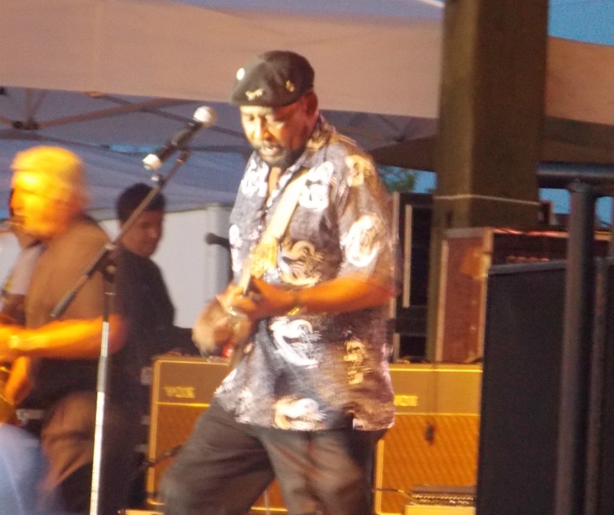 Robert Plant Concert & Tour History (Updated for 2024 - 2025) | Concert ...