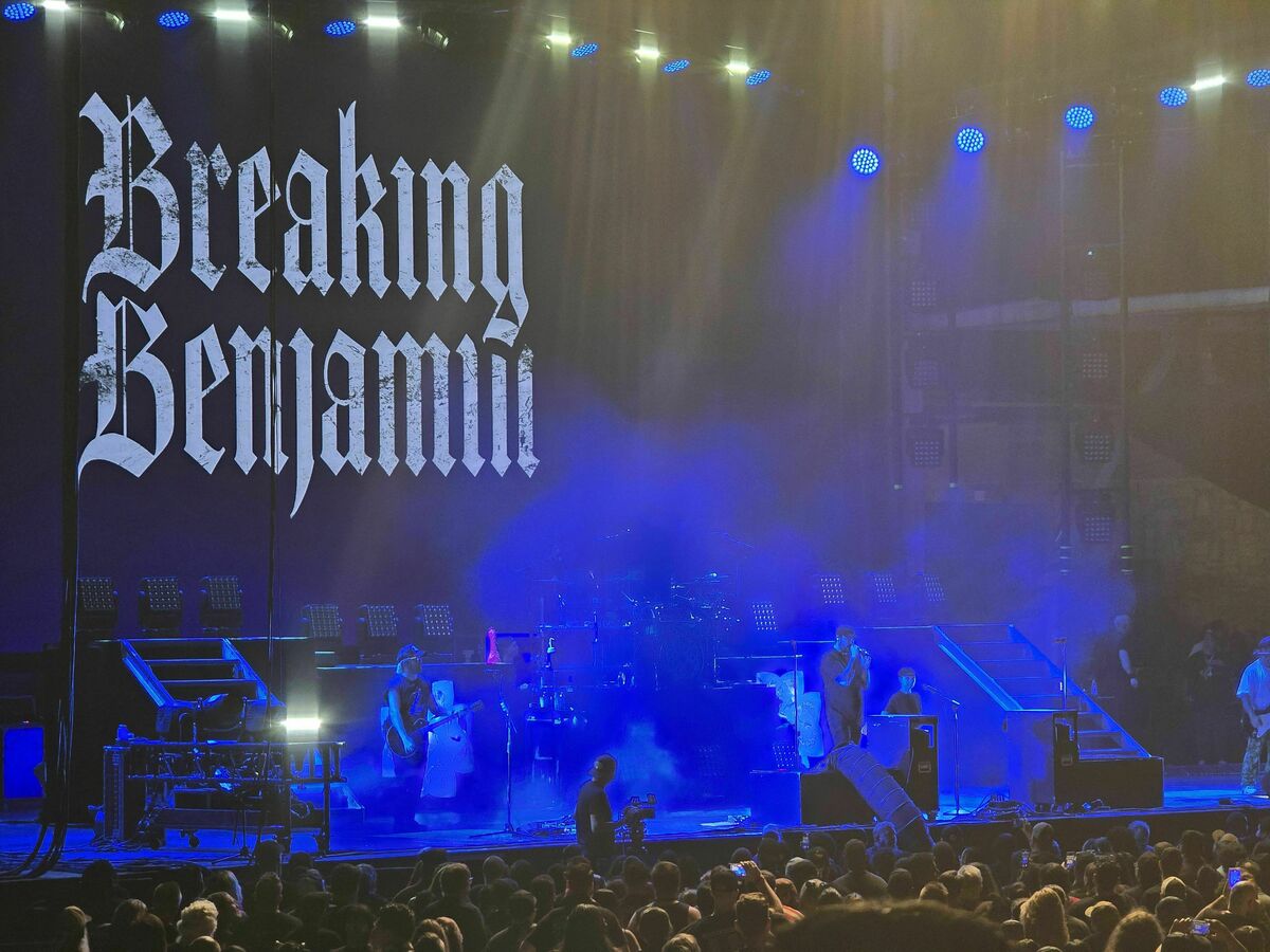 Breaking Benjamin Concert & Tour History (Updated for 2024) | Concert ...