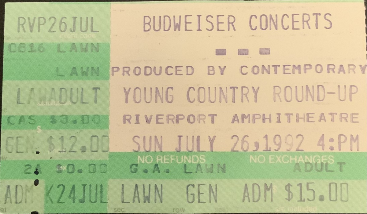 Concert History of Riverport Amphitheatre Maryland Heights, Missouri ...