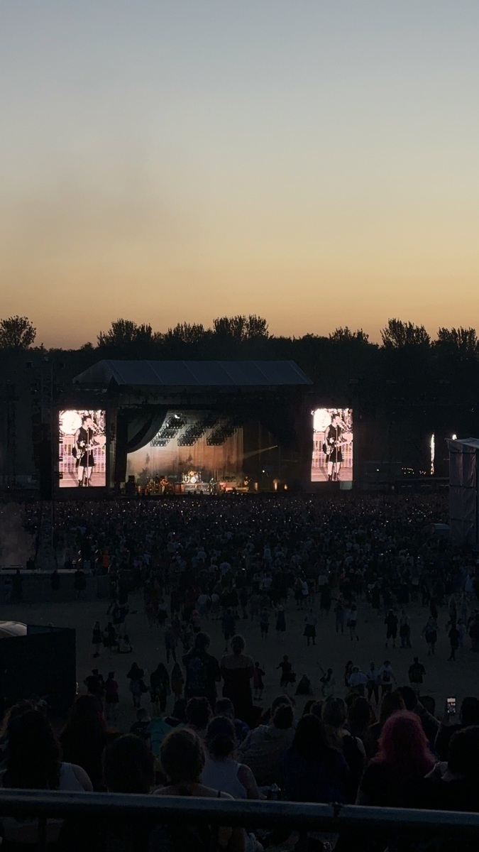 Concert History of Milton Keynes Bowl Milton Keynes, England, United ...