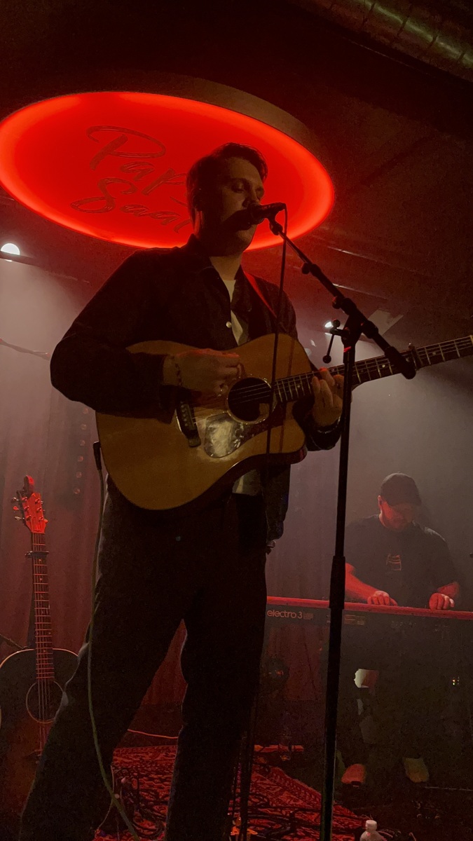 Michael Benjamin Concert Photos | Concert Archives